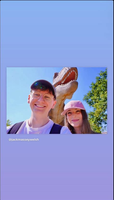 Jack Saw The Dinosaurs Rjacksucksatlife