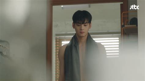 어제자 상의 벗고 몸매 천재 인증한 차은우 Avi Snsfeed 제휴콘텐츠 제공 실시간 핫이슈