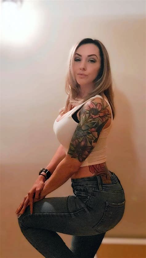 Onlyfans Bare Knuckle Fighter Charisa Sigala Breaks Her Leg