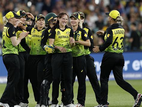 India Vs Australia Women Final Cricket Score Ind W Vs Aus W T20 World Cup Final Aussies Claim