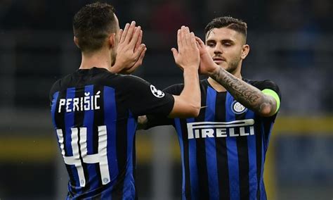 Inter Icardi E Perisic Compagni E In Gol In Partitella Brozovic