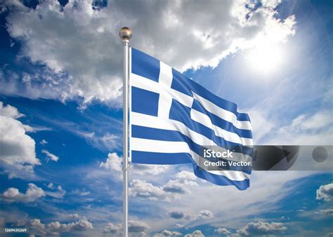 사실적인 플래그입니다 3d 일러스트레이션 맑은 푸른 하늘 배경에 그리스의 색깔 흔들리는 깃발 0명에 대한 스톡 사진 및 기타 이미지 Istock