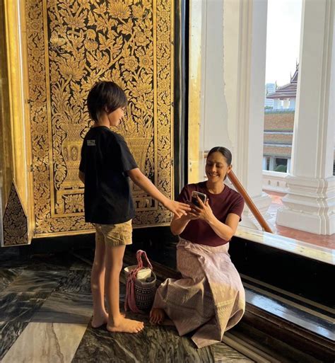 “นก สินจัย” สุดปลื้ม พาหลานชายสุดที่รัก “น้องเรย์” เข้าวัดทำบุญรับวัน