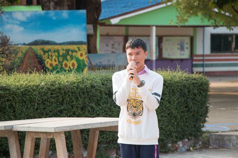 ขอแสดงความยินดีกับประธานนักเรีย โรงเรียนสหราษฎร์รังสฤษดิ์