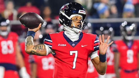 Three Group Of Five Teams That Could Crash Expanded Cfp Party Yardbarker