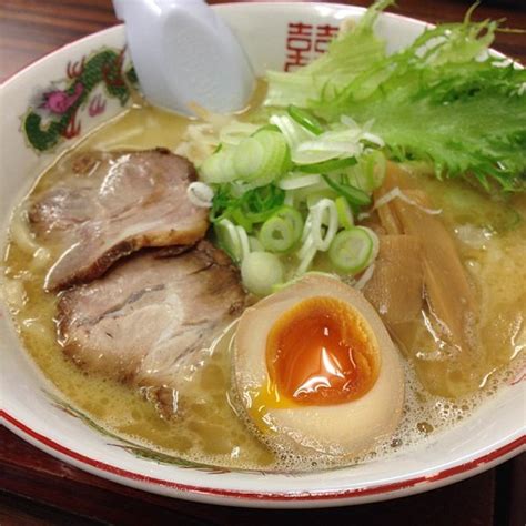 とりぱいたん塩味¥750 ¥100で太麺に変更。 わけありチャーシュー¥100 追加 食べるラー油や味変用の柚子ジ Flickr