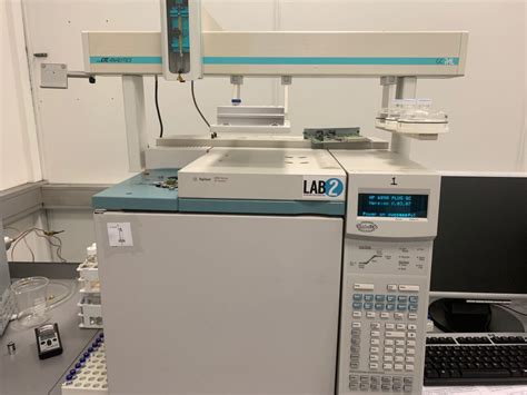 Agilent 6890n With Ctc Autosampler Lab2