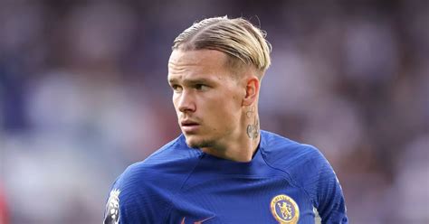 Latest Chelsea Injury News As Eight Miss Wimbledon With Mykhailo Mudryk