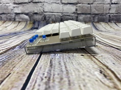 MOTOSPEED K87S gaming keyboard review - The floor can shine!
