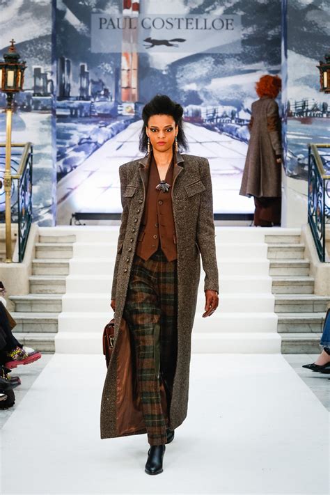 London Fashion Week Aw23 Highlights Paul Costelloe Theindustry Fashion