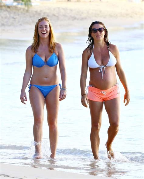 10 Hot Sexy Sarah Jane Mee Bikini Pics