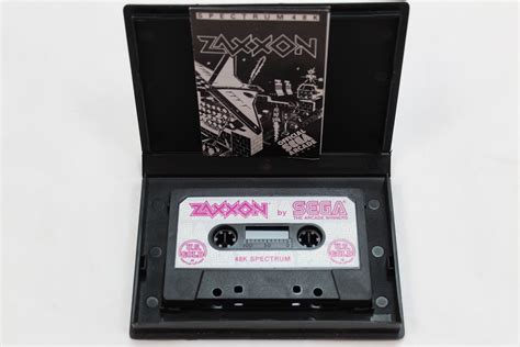 ZX Spectrum +2A - Clous