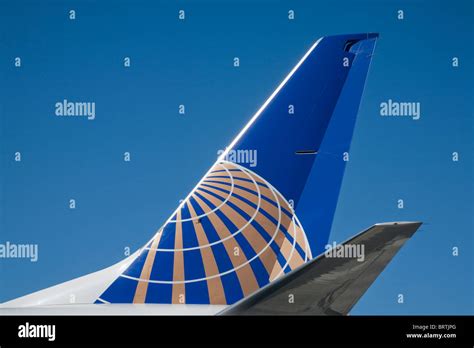 United Airlines Tail Logo