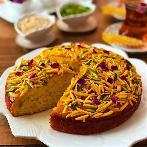 طرز تهیه کیک بادام خوشمزه و زعفرانی به روش مجلسی