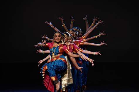 Bharatanatyam Group Poses