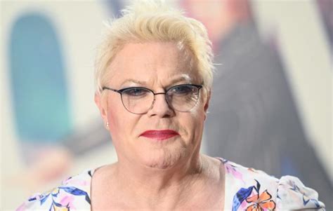 Suzy Eddie Izzard Sets Record Straight On Names And Pronouns