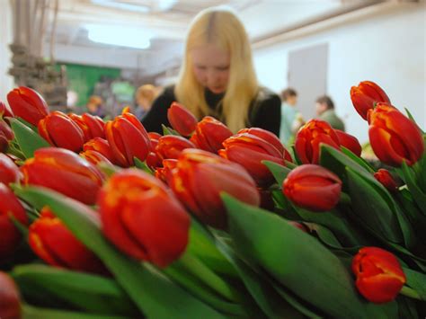 ქალთა საერთაშორისო დღე 8 მარტი ისტორია და ტრადიციები 08 03 2023 ს