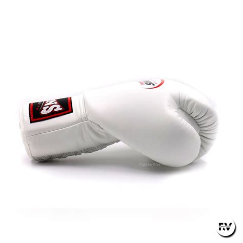 Lưu Trữ Găng Twins Fighterviet