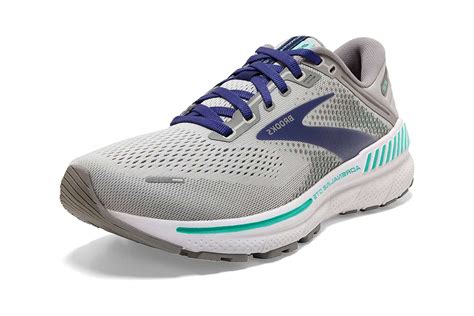 The 12 Best Long Distance Running Shoes Of 2023