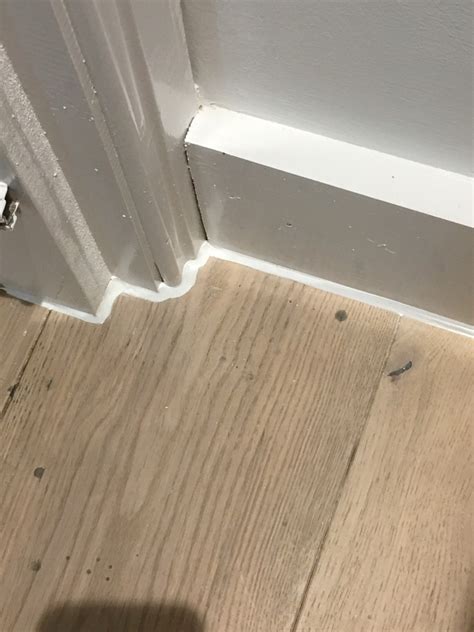 How To Fill Gap Between Skirting Board And Wood Floor Viewfloor Co