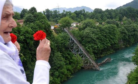 Slobodna Dalmacija Sedam Splićana U Restoranu Sedmica U Jablanici