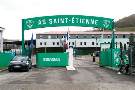 Formation Lasse Soffre Le Derby Contre Lol