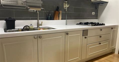 젊은 사장님께서 오셔서 무료방문상담 해주시고 저희 요구사항 잘 맞춰주셔서 만족스럽게 시공되었습니다 리뷰보고 선택했는데 업체선택