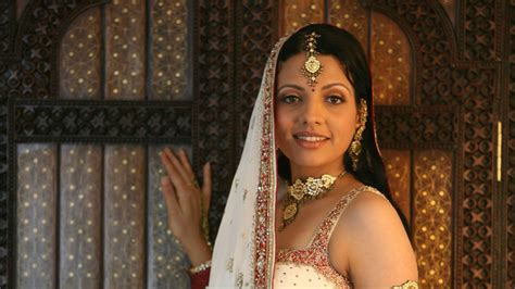 पति के साथ साथ ससुराल वालों की भी किस्मत खोल देती हैं इस मूलांक की लड़कियां