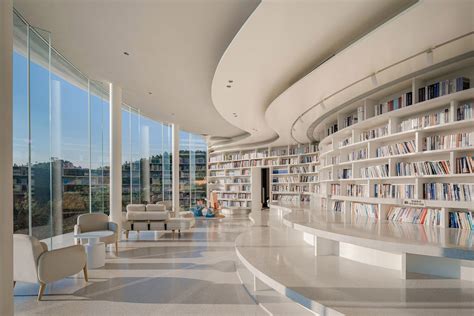 3andwich Design Tops Clifftop Library In China With Circular Pool