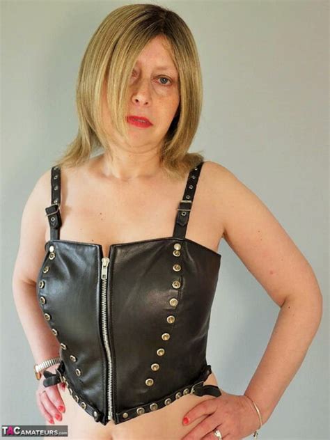 Assorted Lingerie Mature 2 Nylmat 1101 Porn Pic Eporner