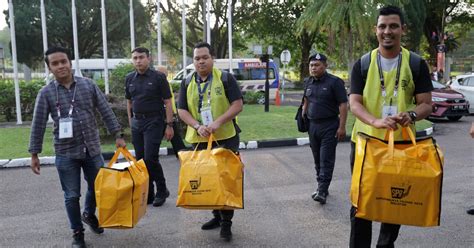 Voter Turnout Below Expected 70 Per Cent New Straits Times