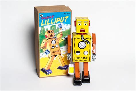 China Made Robot Lilliput Toy With Box 22cm Height Action And Other Figures Toys And Models