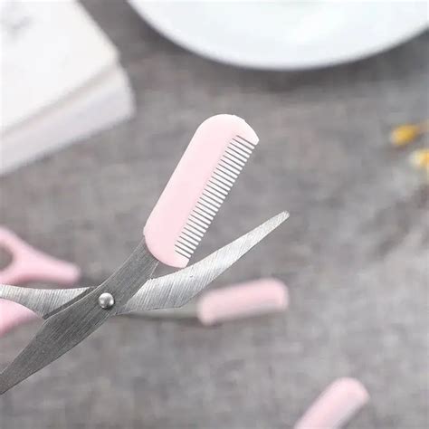 눈썹 다듬기 가위와 함께 사용하는 얼굴 털 제거 메이크업 도구 그루밍 및 모양을 위한 면도기 화장품 액세서리 Temu