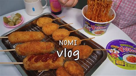 Engvlog🍡한여름에 방구석 핫도그가게 오픈하는 미쳐버린 일상 하바네로 라임 불닭볶음면 신상 감자핫도그 대패삼겹살 짬뽕라면 눈꽃만두 나시고랭 쌈밥 자취