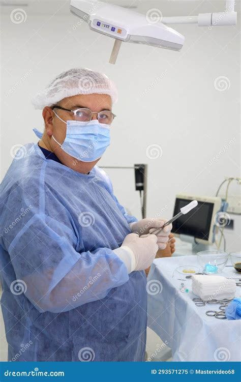 Medical Surgery For Endovenous Laser Photocoagulation Of The Great
