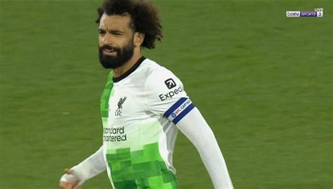 ملخص لمسات محمد صلاح في مباراة ليفربول وبورنموث بطولات