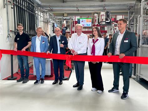 Wittmann Eröffnet Neues Kundentechnikum Kunststoffxtra