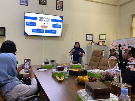 Ragam Implementasi Merdeka Belajar Pada Satuan Pendidikan Di Diy