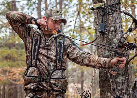 Best Hunting Safety Harness For Hunting From A Tree Stand
