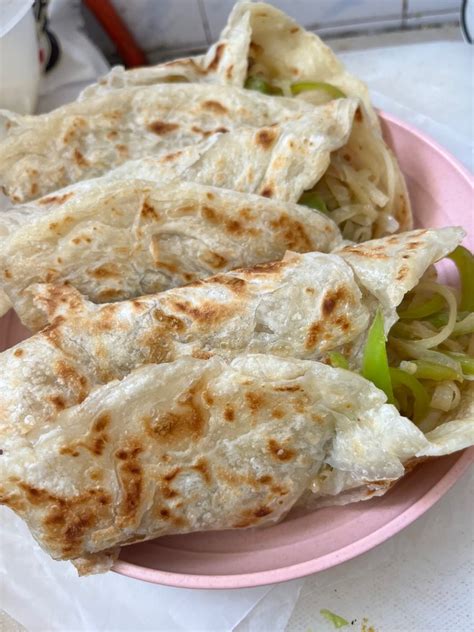 【简单早餐土豆丝手抓饼的做法步骤图】英英爱做菜下厨房