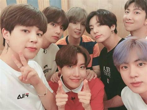 Daily Ot7 Selca Ot7selcaa Twitter