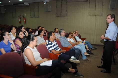 Atenção Básica Na Pauta De Profissionais Da Saúde
