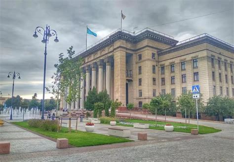 本科申请 哈萨克斯坦 英国技术大学 中亚人文旅游指南 专业服务中亚五国旅游和签证办理 中亚科技服务站官网全流程“一带一路”科技