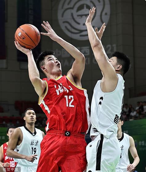 北京全运u22男篮迎战湖北 搜狐大视野 搜狐新闻
