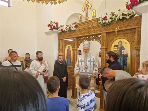 Епископ Теодосије освештао цркву светог пророка Јеремију у Осоју код Новог Пазара Званична