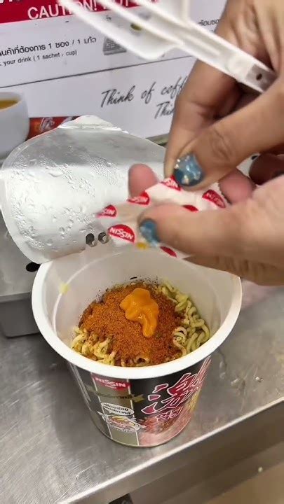 มาม่ากระพรุนกรุบบบบ 😱 รีวิวของกินเซเว่น รีวิว บอกต่อ บอกต่อรีวิว Tiktokพากิน Youtube