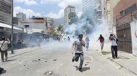 La oposición venezolana vuelve a salir a la calle RTVE es