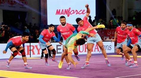 Pro Kabaddi Season 4 Jaipur Pink Panthers Beat Bengaluru Bulls 24 22
