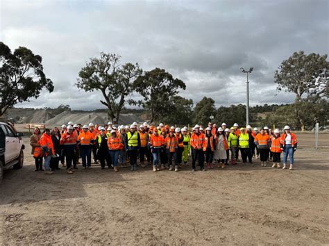 Jo Murray On Linkedin Iqa Wiq Womeninquarrying Holcim Astec Quarrylife