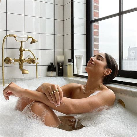 How I Finally Achieved Radical Self Love And You Can Too The Everygirl